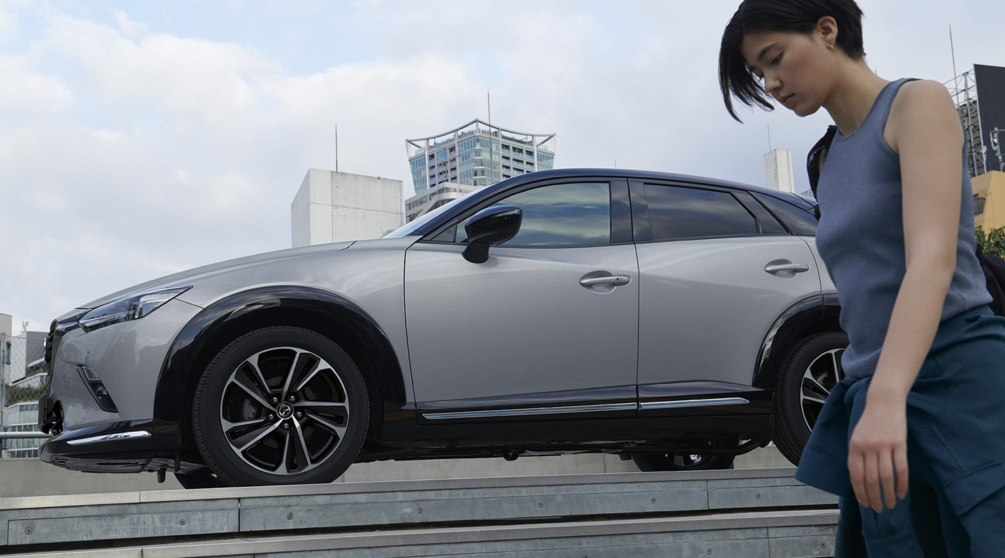 【新型マツダCX-3】特別仕様車Vivid Monotoneの違いは？マイナーモデルチェンジ2023 | ひつじ茶屋