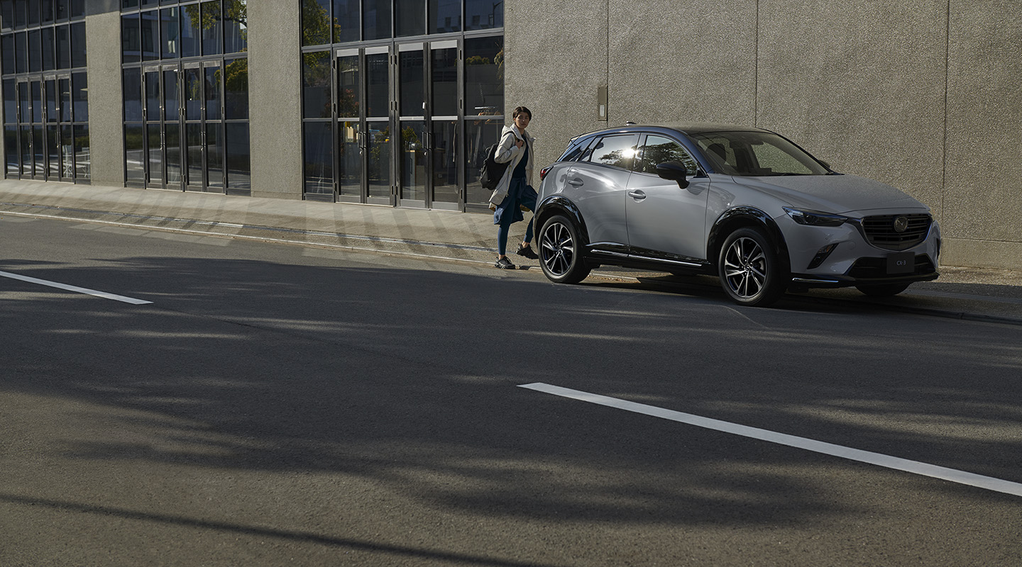 【新型マツダCX-3】特別仕様車Vivid Monotoneの違いは？マイナーモデルチェンジ2023 | ひつじ茶屋